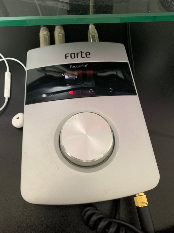 Focusrite Forte (포커스라이트 포르테) 30만원에 팝니다.
