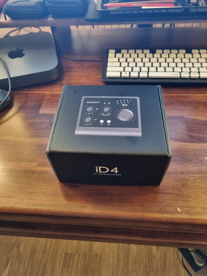 오디언트 iD4 MK2 팝니다