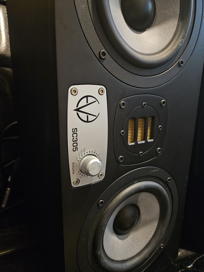 EVE SC305 스피커/TS108 우퍼