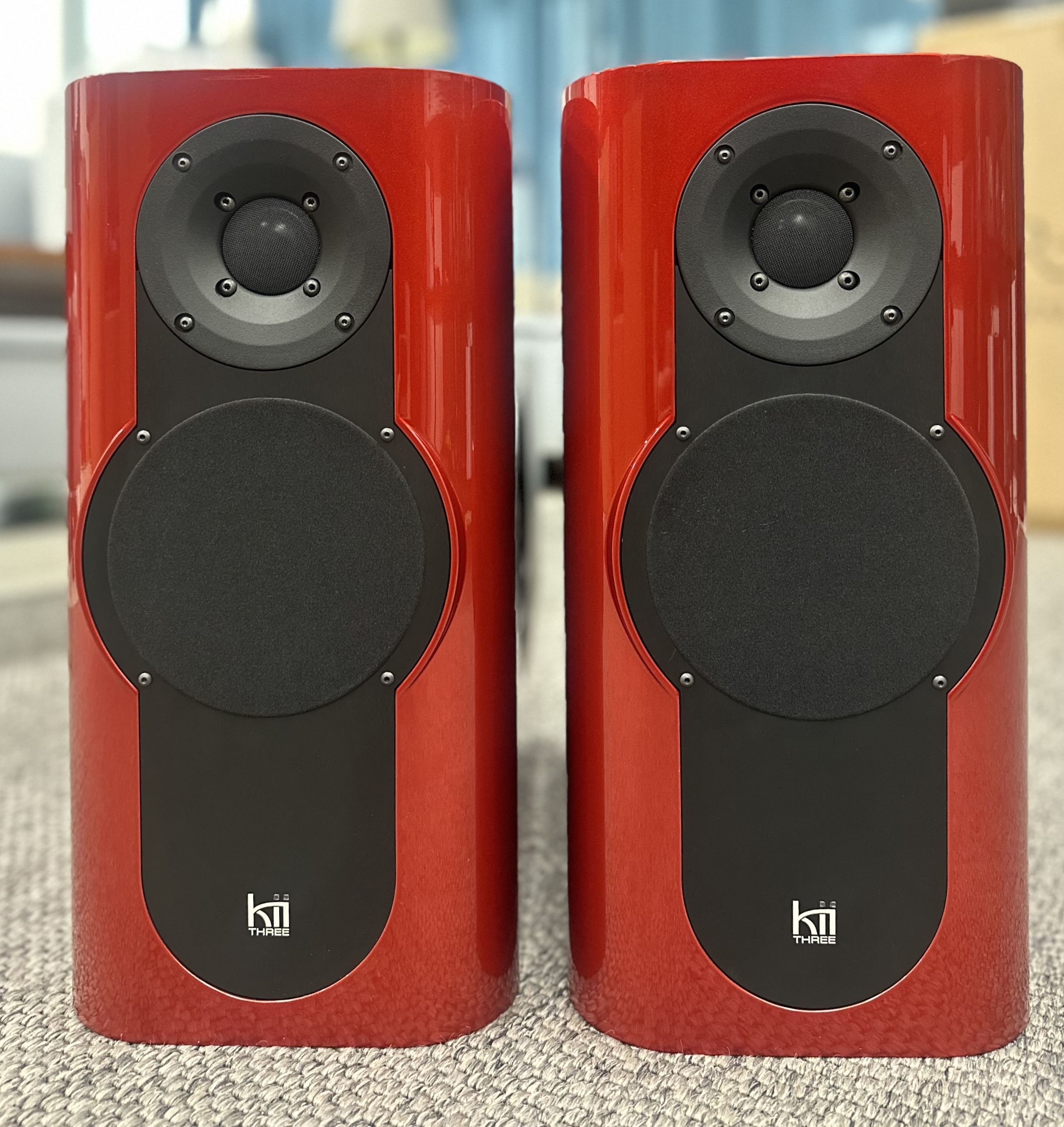 Kii Three Red 1조와 Controller 판매합니다