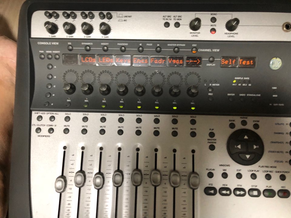 Digidesign DIGI002(프로툴LE포함) 콘솔(모터페이더)팝니다