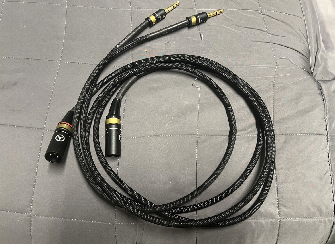 어쿠스틱 리바이브 커스텀 케이블 TRS to XLRm