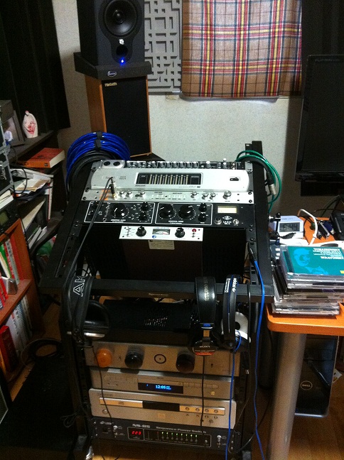 [장비정리] LA-610mk2, TLA-50, Korg SV-1, UAD-2 solo, 순차전원기 등 여러장비 내놓습니다.