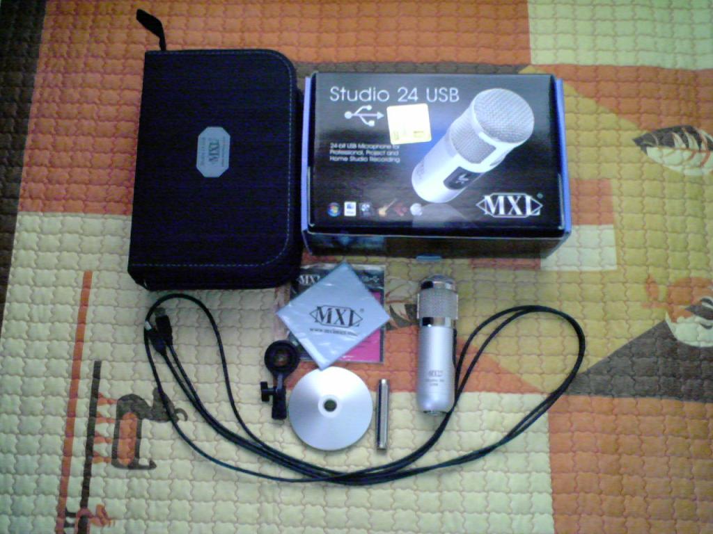 [판매완료] MXL STUDIO 24 USB