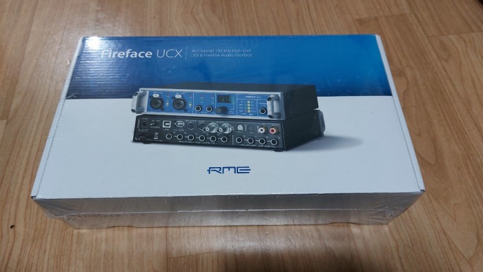 RME UCX (미개봉. 완전새거)