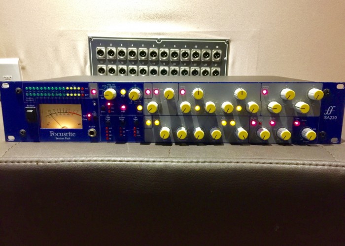 포커스라이트 채널스트립 프리엠프 ISA 220