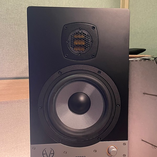 EVE sc207 스피커 1조 2통 팝니다!