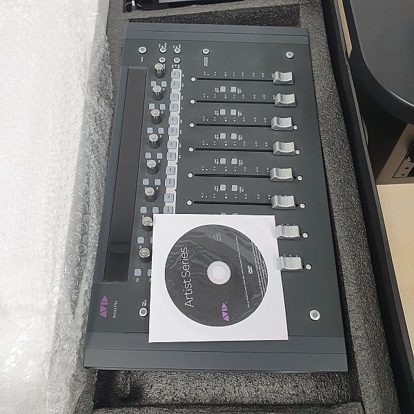 Pro Tools HD OMNI, SYNC HD, Native Thunderbolt Core Card, Artist Mix 판매합니다.