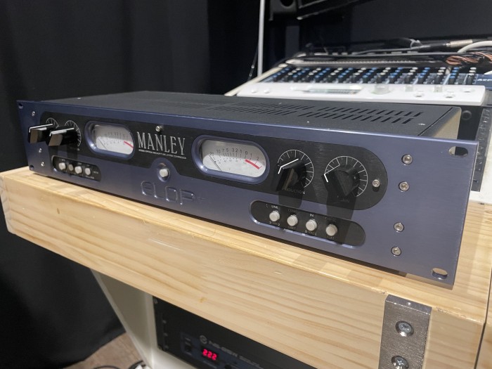 Manley elop+ stereo opto comp 판매합니다