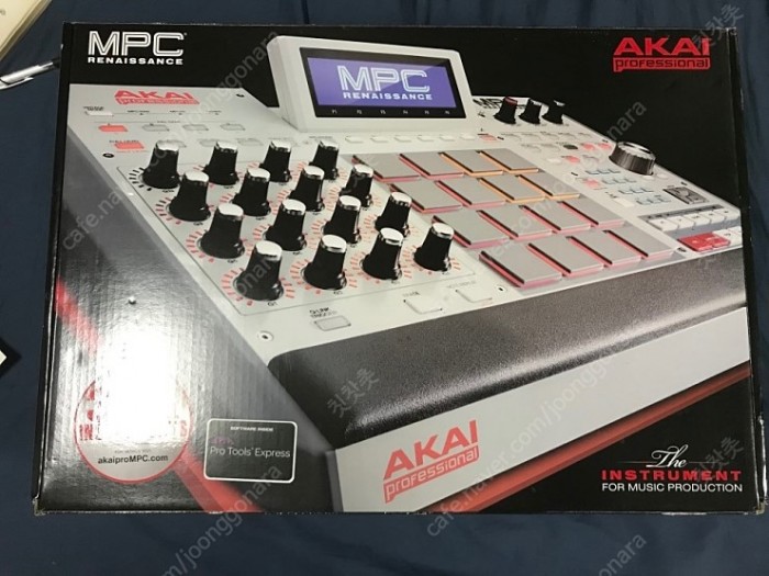 Akai mpc Renaissance 민트급
