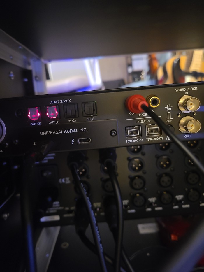 UAD Apollo Silver Quad +Thunderbolt 3 option (아폴로실버 썬더볼트)팝니다.