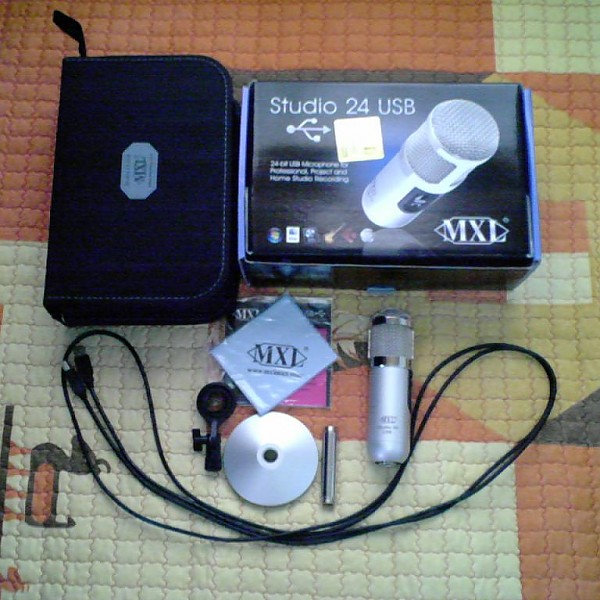 [판매완료] MXL STUDIO 24 USB